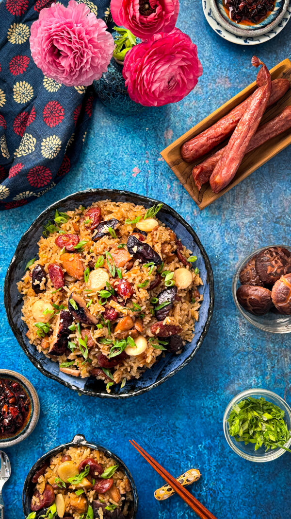 Clay Pot Chicken Rice with Lap Cheong and Shiitake Mushrooms - Yu Can Cook